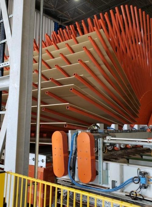 Kronospan starts particleboard production at its Oxford, Alabama site