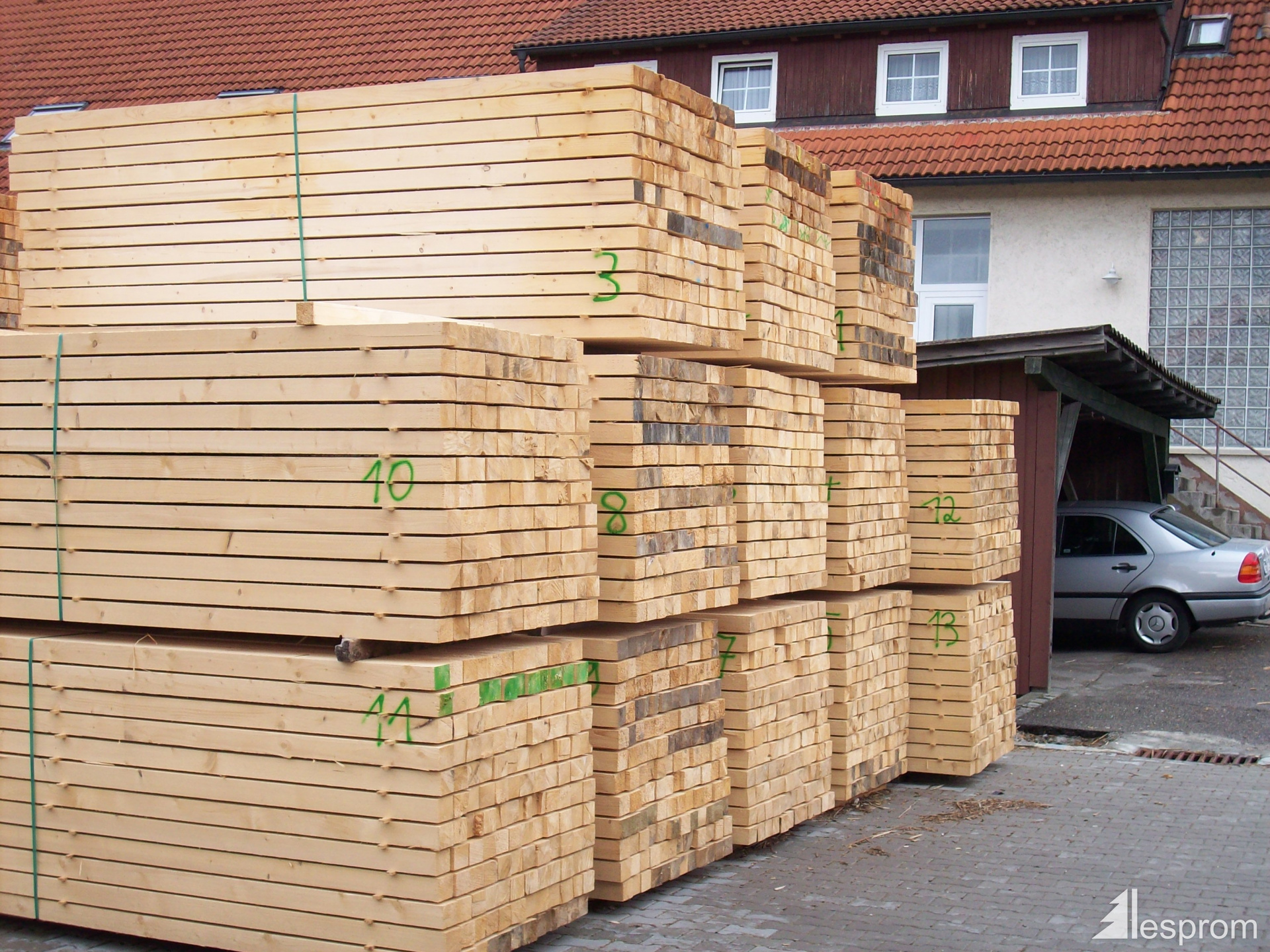 European spruce Pallet timber 80 mm x 100 mm x 3000 mm